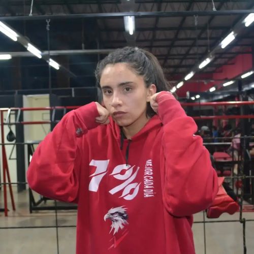 Una luchadora que sueña con ser campeona de boxeo - El Sol de San Juan